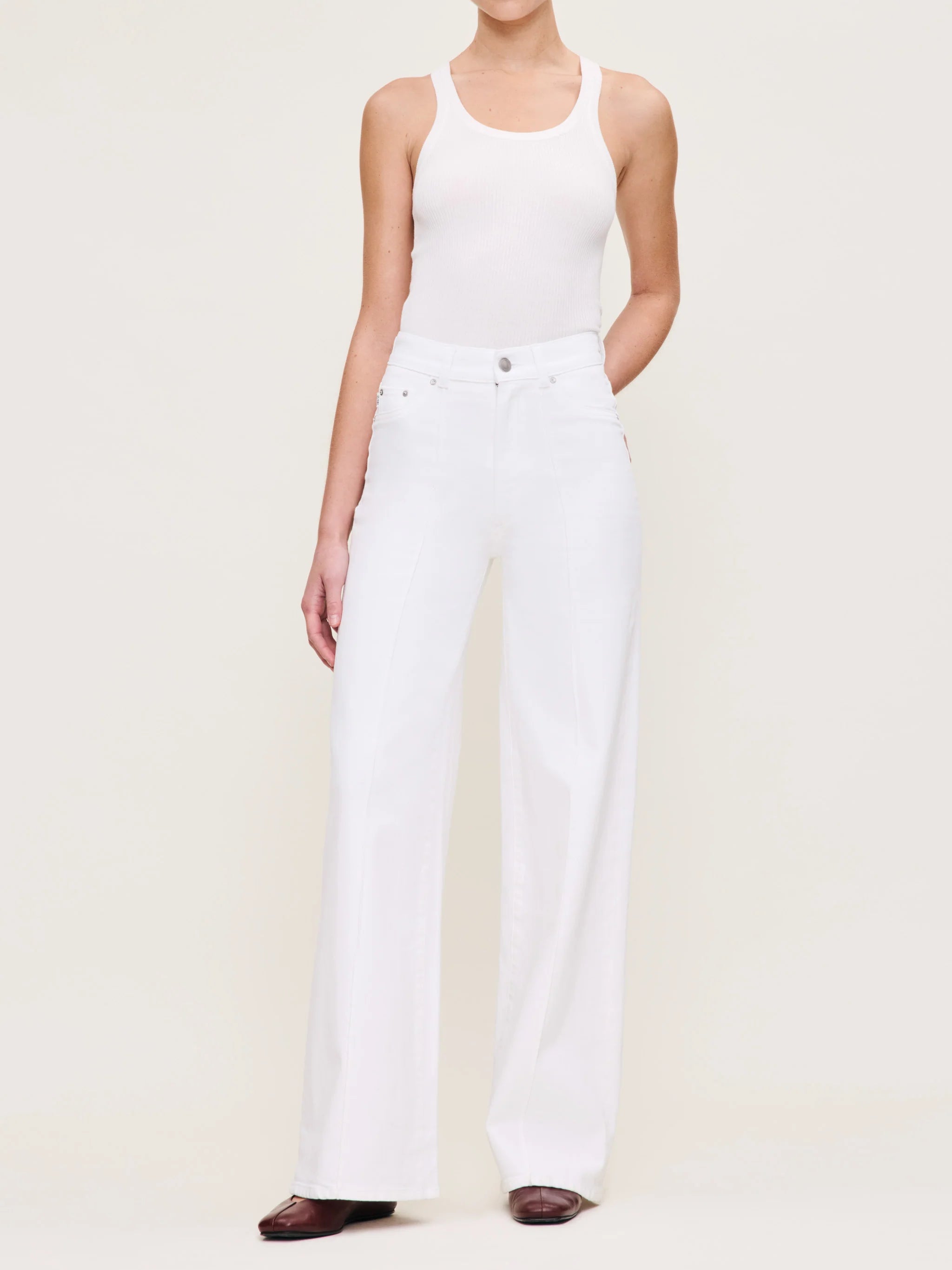 HEPBURN WIDE LEG HIGH RISE 32 INCH JEANS – Julian Gold